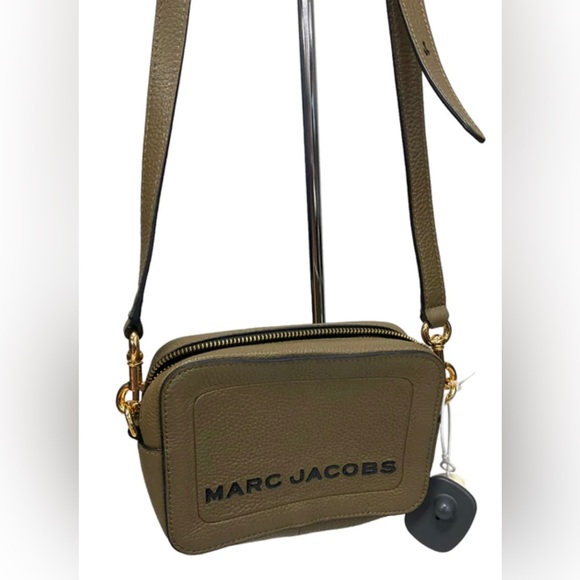 Marc Jacobs | Bags | Marc Jacobs The Box Leather Crossbody Bag Desert ...